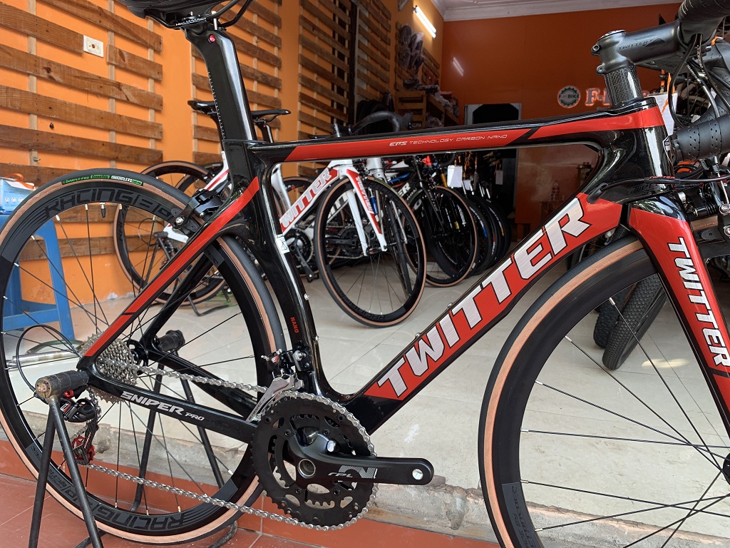 Xe đạp đua Twitter Sniper Pro - RS22