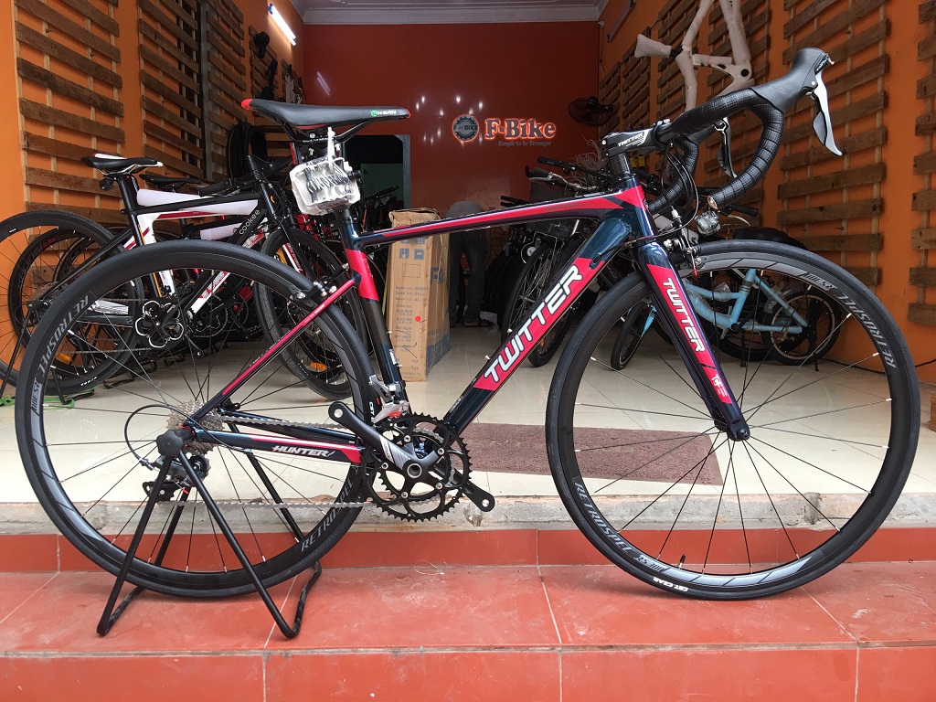 Xe Đạp Đua Twitter Hunter Pro 2020